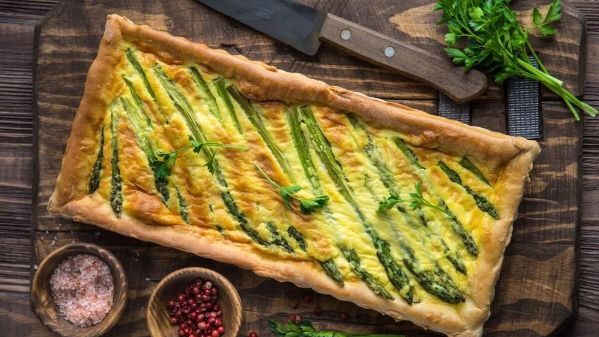 Asparagus and Spring Onion Tart | Groobarb's Wild Farm
