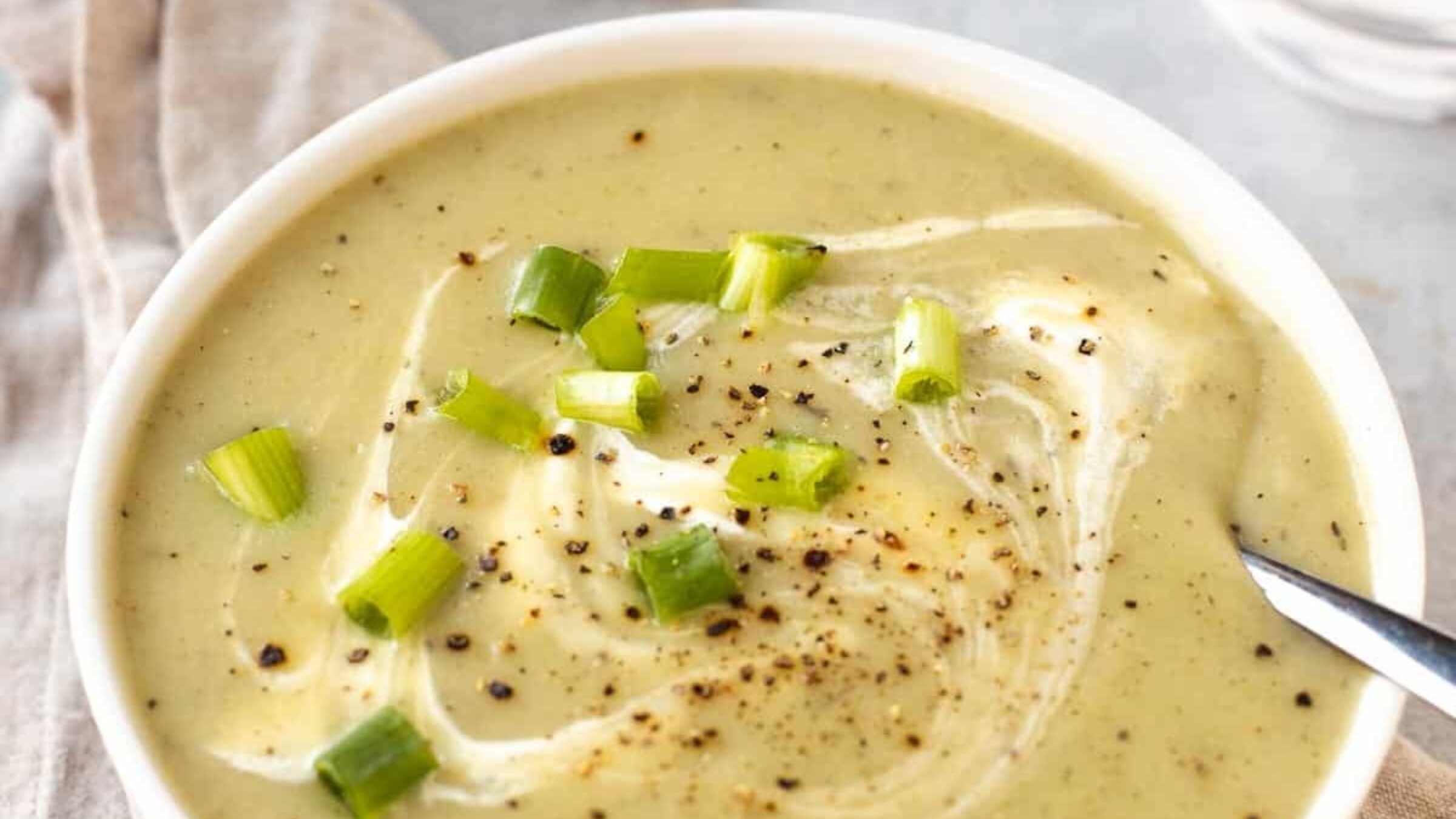 Baked Potato, Spinach & Spring Onion Soup | Groobarb's Wild Farm